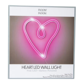 heart LED wall light 7.9in x 8.7in | Five Below